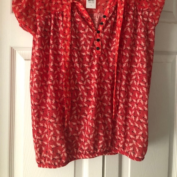 LOFT | Tops | Nwtred Top With Birds From Loft Size Small | Poshmark